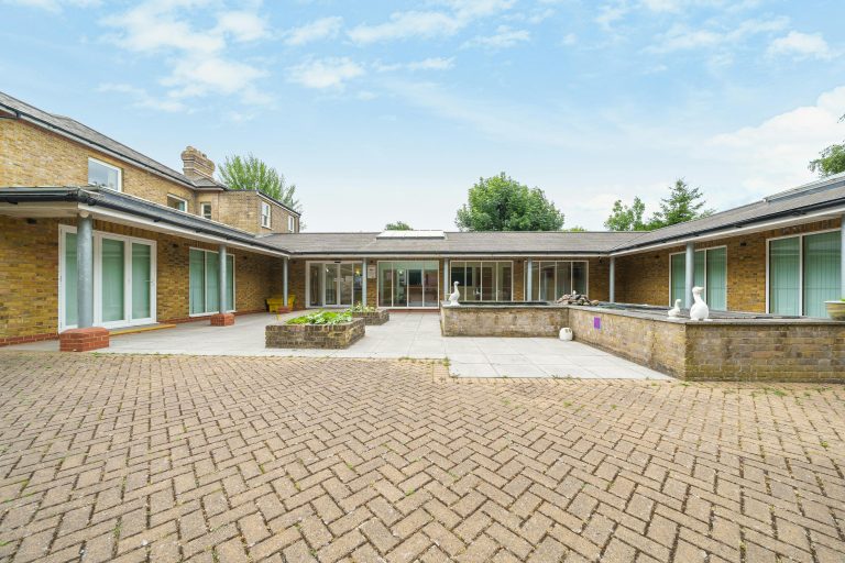David Charles Property Consultants - Homepage
