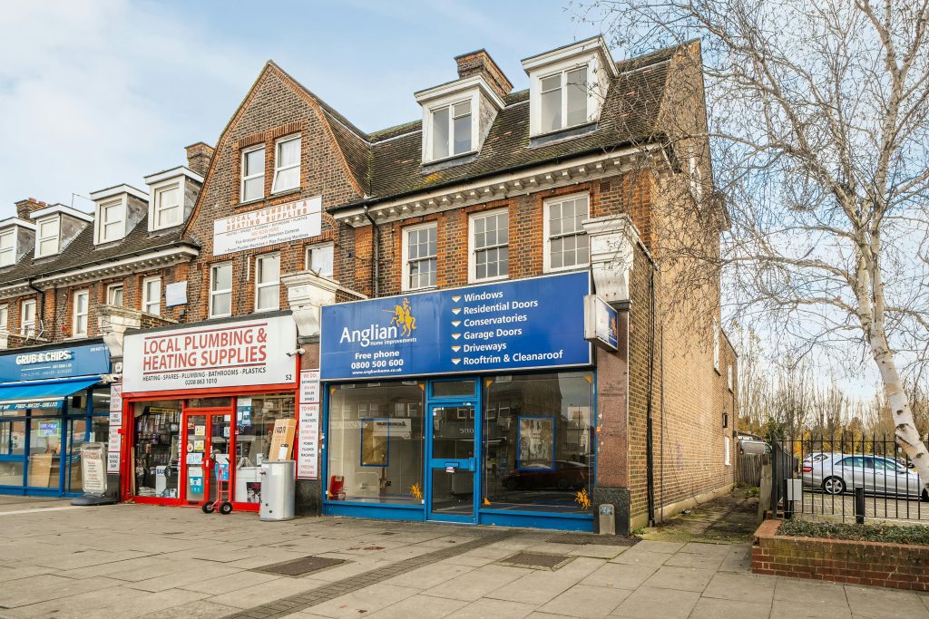 David Charles Property Consultants - Homepage